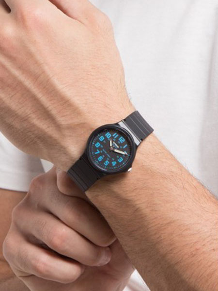 CASIO MQ-71-2B - Sat Trade