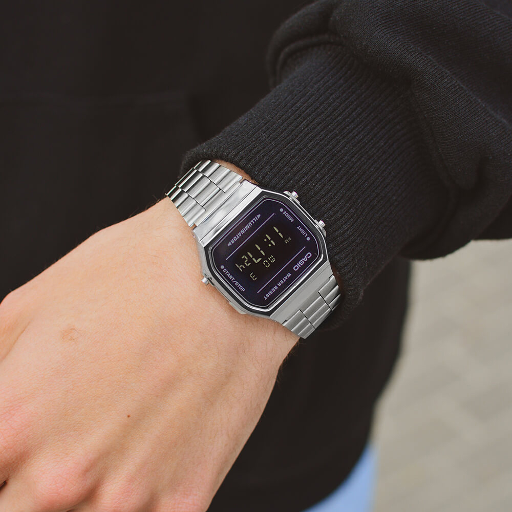 CASIO A168WEM-1ER - Sat Trade